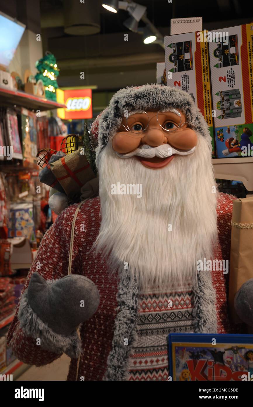 Copenhagen/Denmark/06 December 2022/ Christmas santa claus decroated in ...