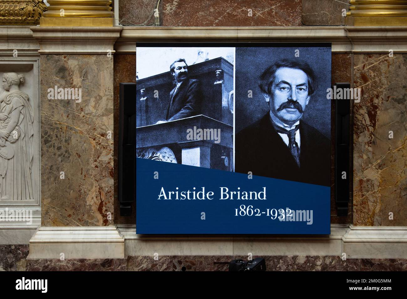 Tribute to former French deputy Aristide Briand as the President of the ...