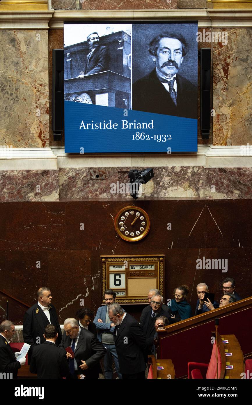 Tribute to former French deputy Aristide Briand as the President of the ...