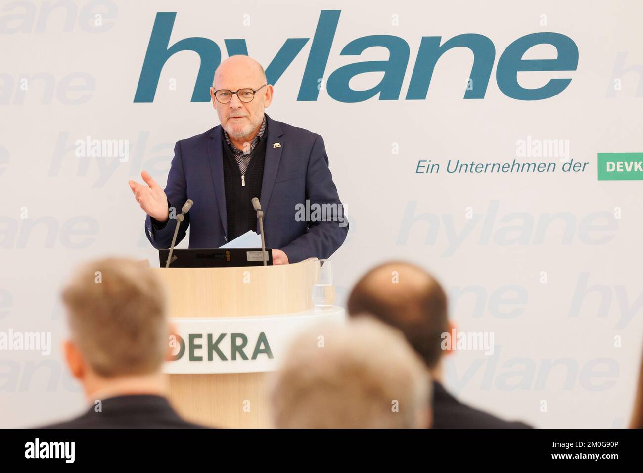Stuttgart, Germany. 06th Dec, 2022. Winfried Hermann (Bündnis 90/Die ...