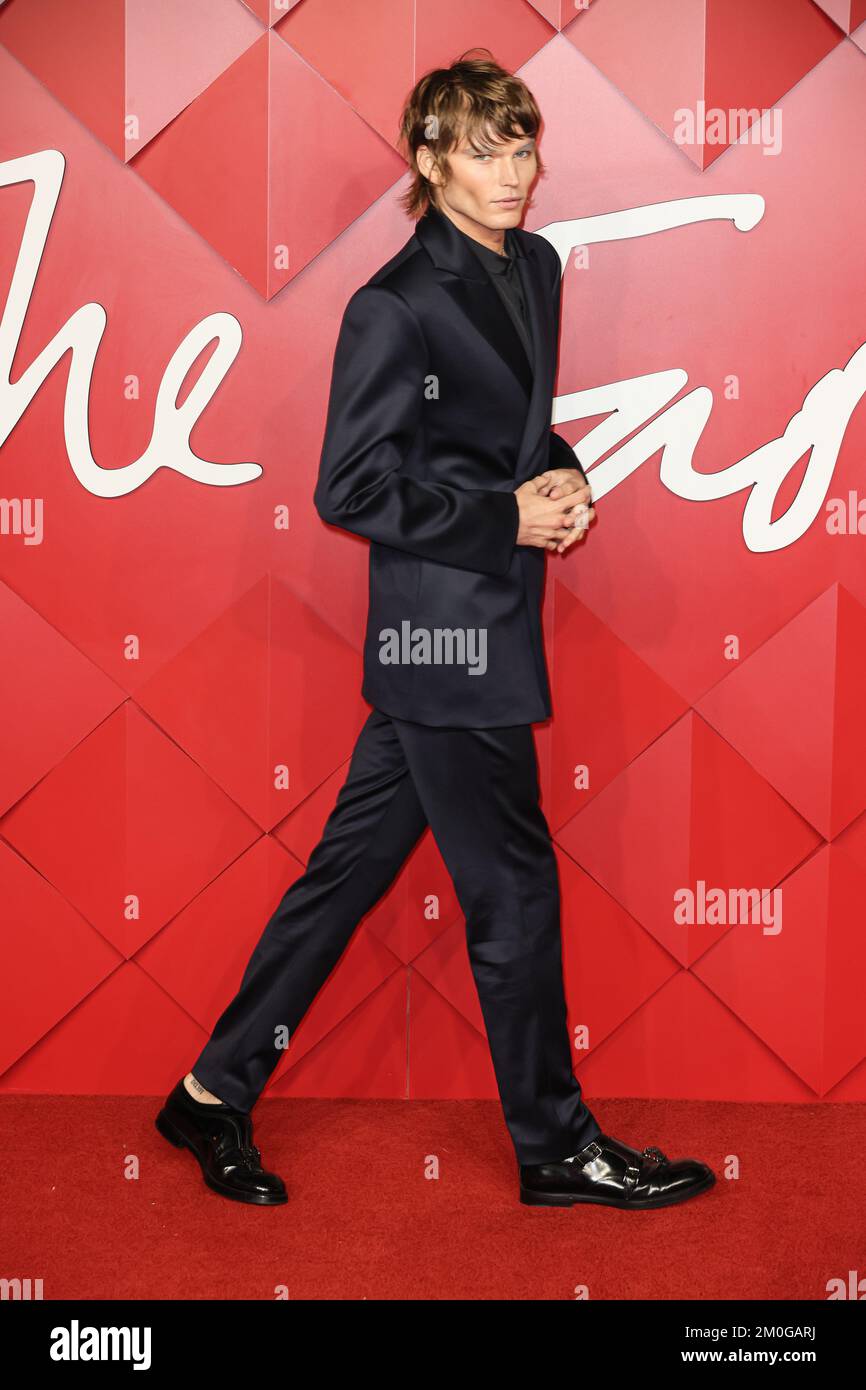 Jordan Barrett attends the British Fashion Awards 2022 held at Royal ...