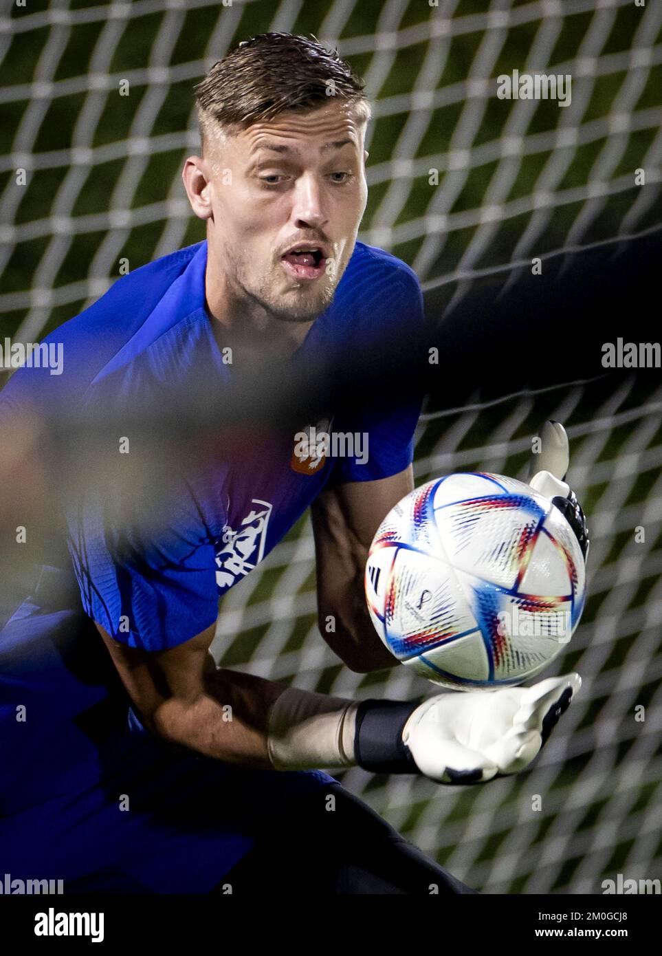 DOHA - Holland goalkeeper Andries Noppert during a training session of ...