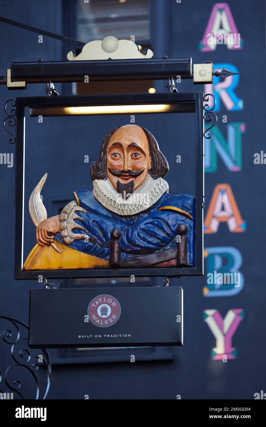 Shakespeare's head Great Marlborough Street, London Stock Photo - Alamy