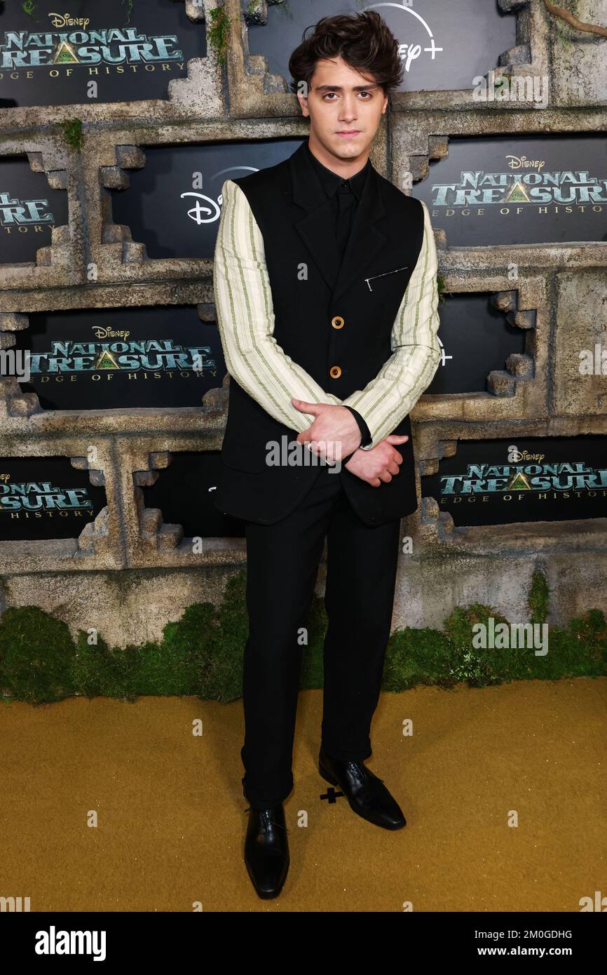 HOLLYWOOD, LOS ANGELES, CALIFORNIA, USA - DECEMBER 05: Antonio Cipriano ...