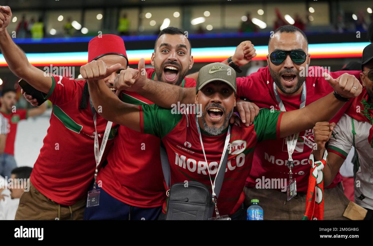 Al Rayyan, Qatar. 6th Dec, 2022. Fans cheer prior to the Round of 16 ...