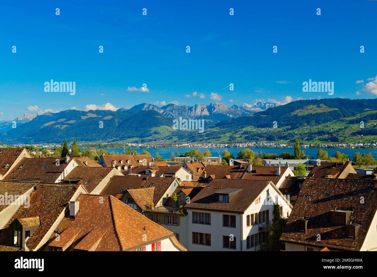 Rapperswil-Jona on Lake Zurich, Switzerland Stock Photo - Alamy