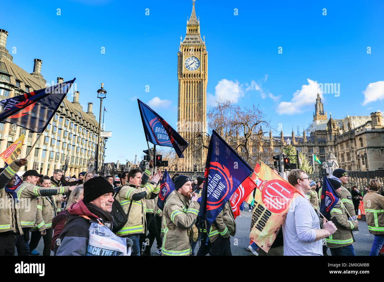 London, UK. 06th Dec, 2022. Firefighters, control staff and members of ...