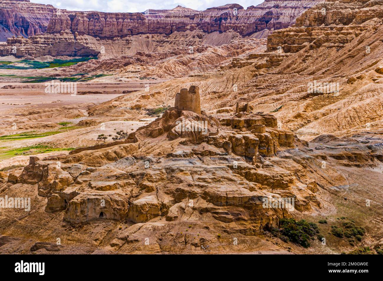 Collapsed houses in the kingdom of Guge, Western Tibet, Asia Stock ...