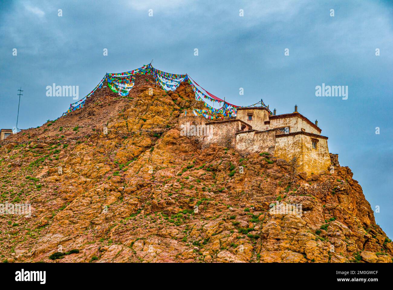 The Chiu monastery at the Lake Manasarovar, Western Tibet, Asia Stock ...