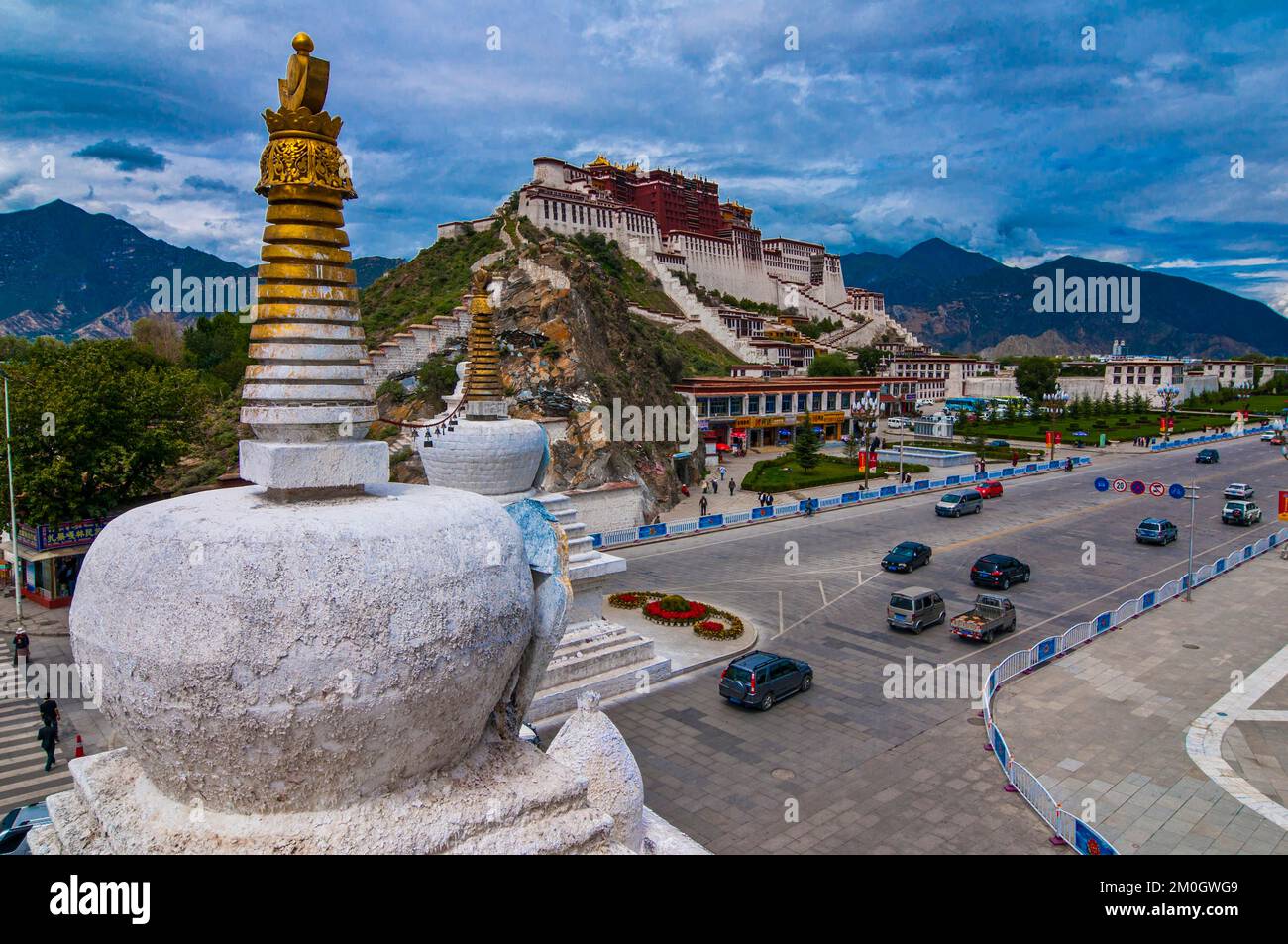 The Potala in Lhasa, Unesco world heritage site, Lhasa, Tibet, Asia ...
