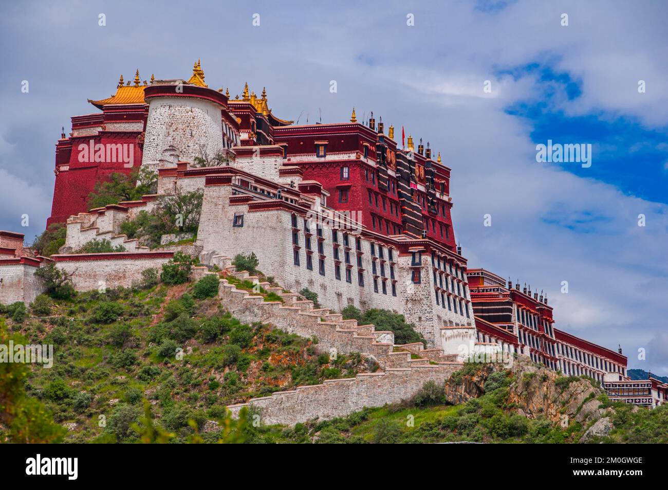 The Potala in Lhasa, Unesco world heritage site, Lhasa, Tibet, Asia ...