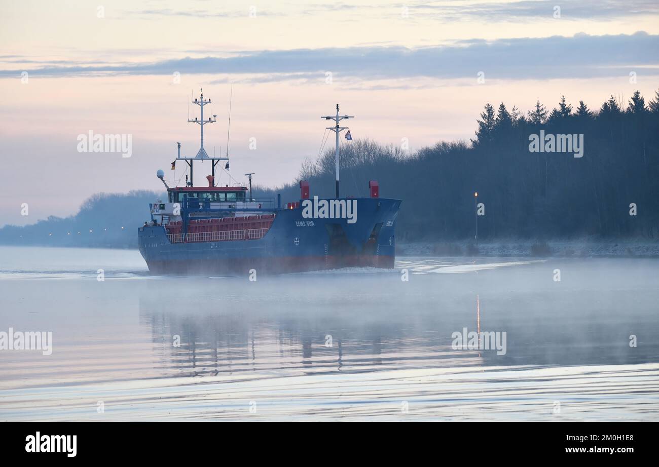 Ship Eems Sun sailing through the Kiel Canal in fog, Schleswig-Holstein, Germany, Europe Stock ...