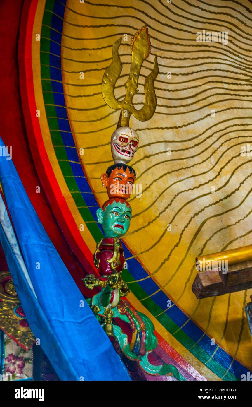 Trident china hi-res stock photography and images - Alamy