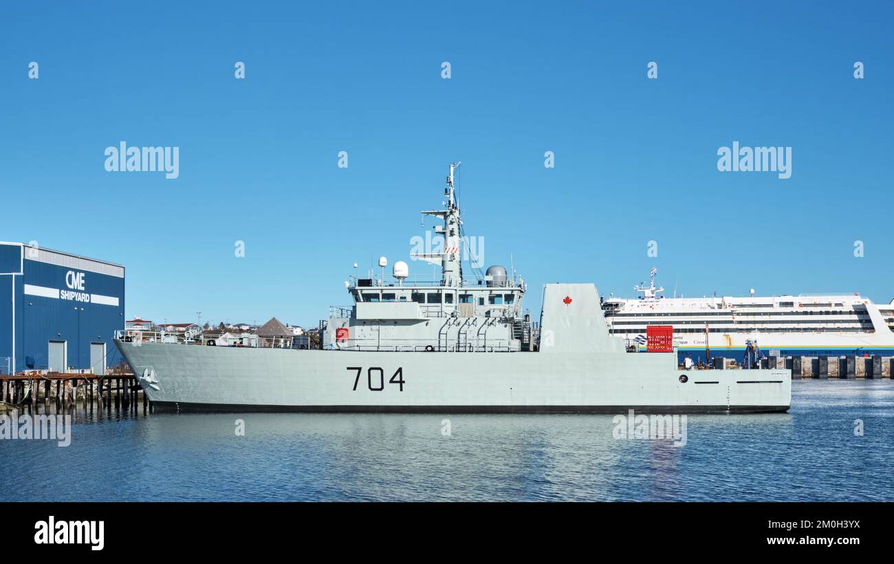 HMCS Shawinigan is a Kingston class coastal defence vessel of the Royal Canadian Navy. Built at ...