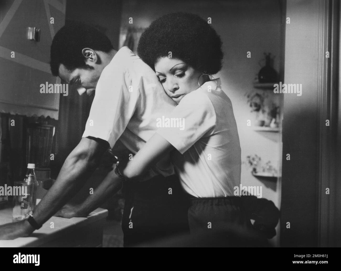 Marie O'Henry, on-set of the Film, "Deliver Us From Evil", Dimension ...