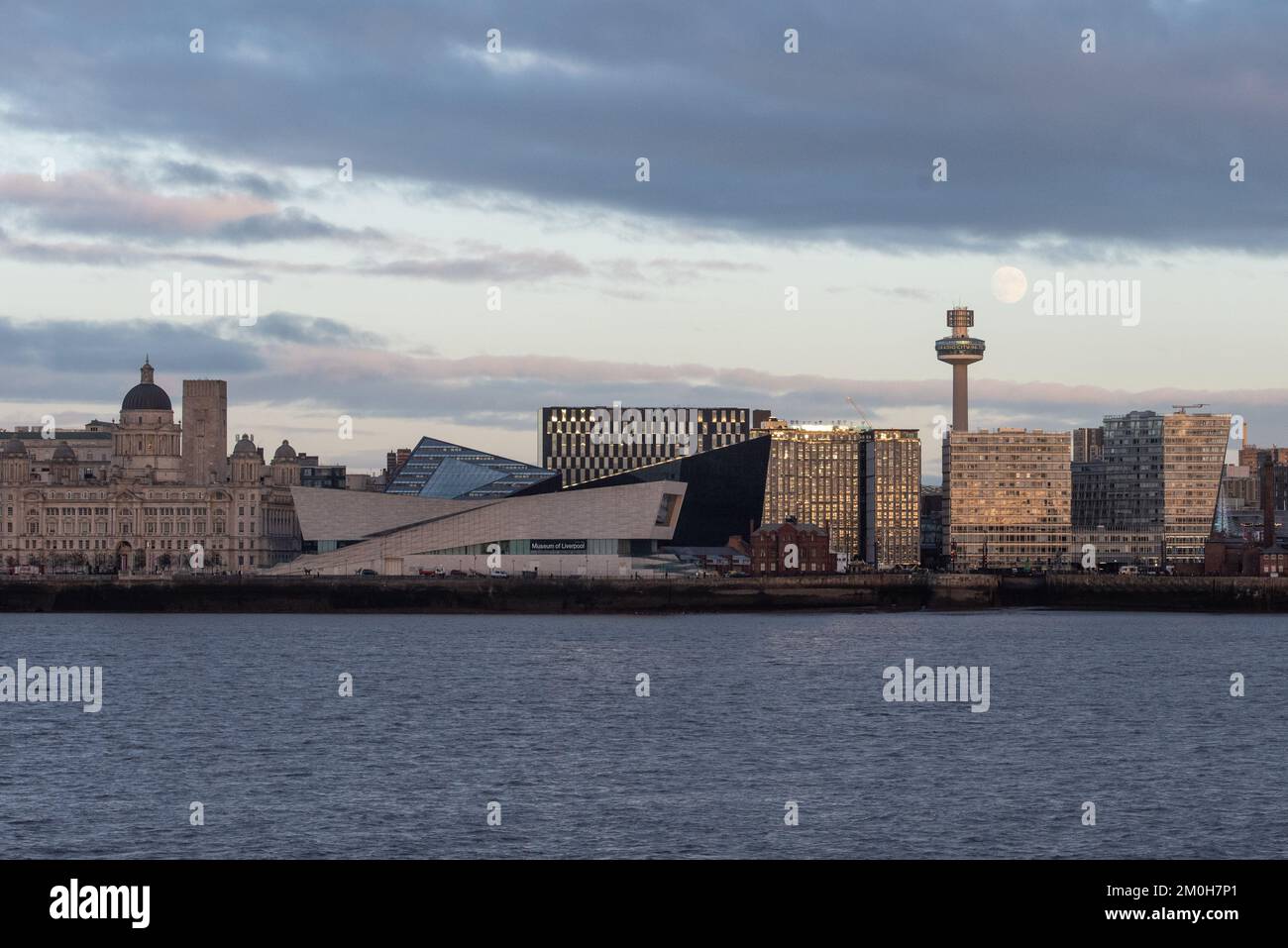 2022 supermoons hi-res stock photography and images - Alamy