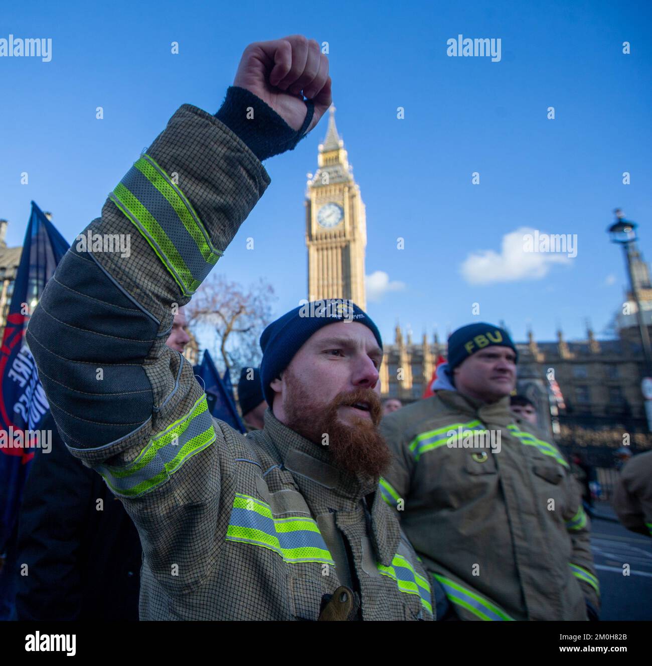 London, England, UK. 6th Dec, 2022. Firefighters march to Houses of ...