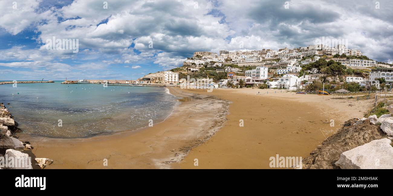 Italy, Apulia, Peschici, the beach and the town Stock Photo - Alamy