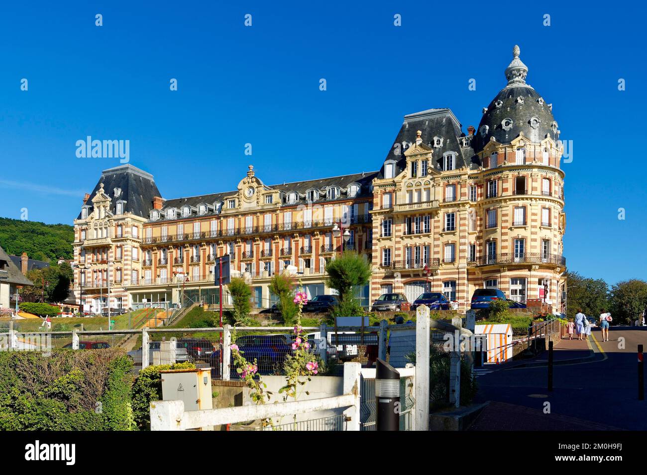 France, Calvados, Pays d'Auge, the cote Fleurie (Flowered coast ...