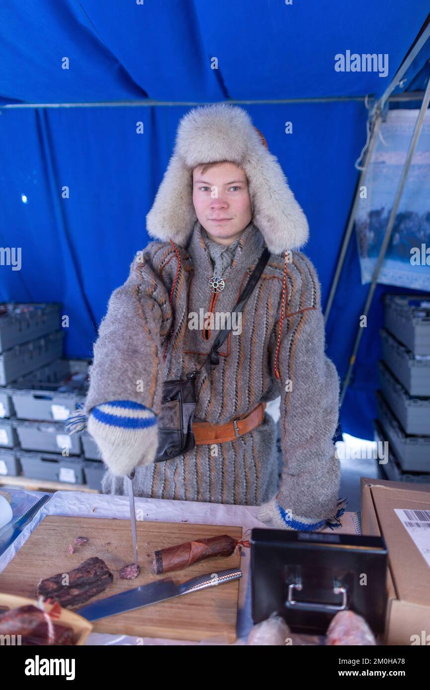 Sweden, Norbotten County, Jokkmokk, Sami trapper presenting his ...