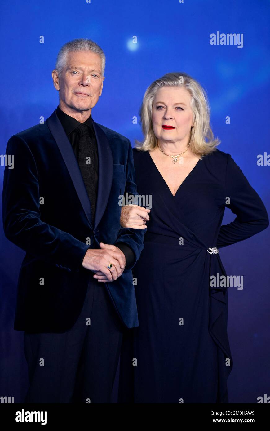 Stephen lang and wife hi-res stock photography and images - Alamy