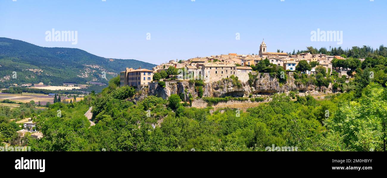 France, Vaucluse, Parc Naturel Regional du Mont Ventoux, Sault district ...