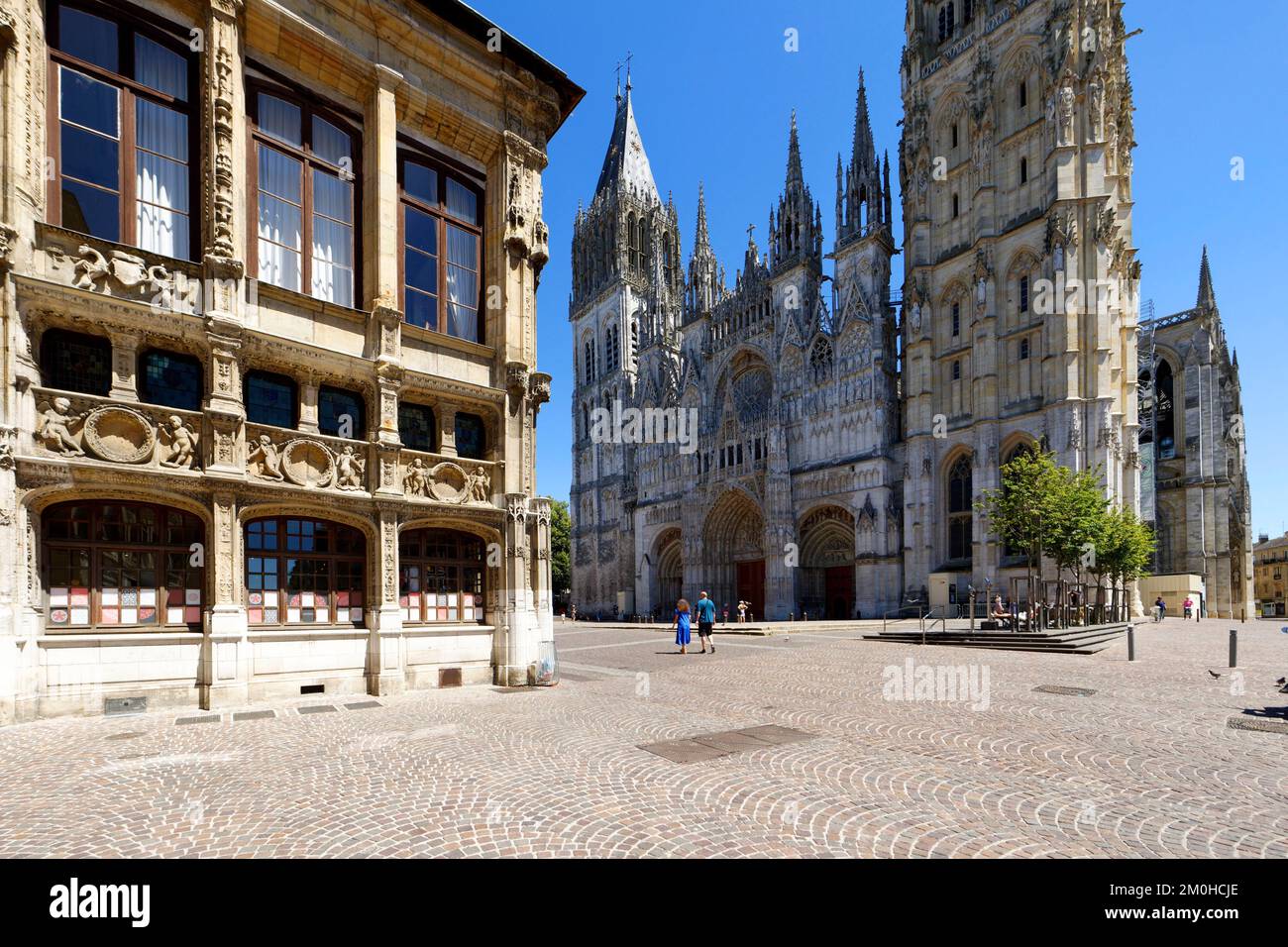 France, Seine Maritime, Rouen, place de la Cathedrale (Cathedral square ...