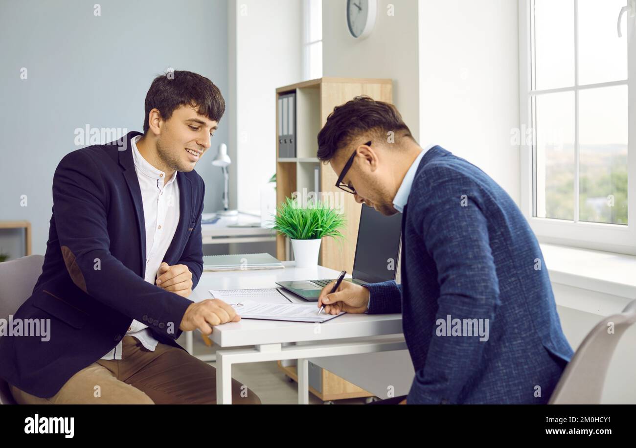 Real manager hi-res stock photography and images - Alamy