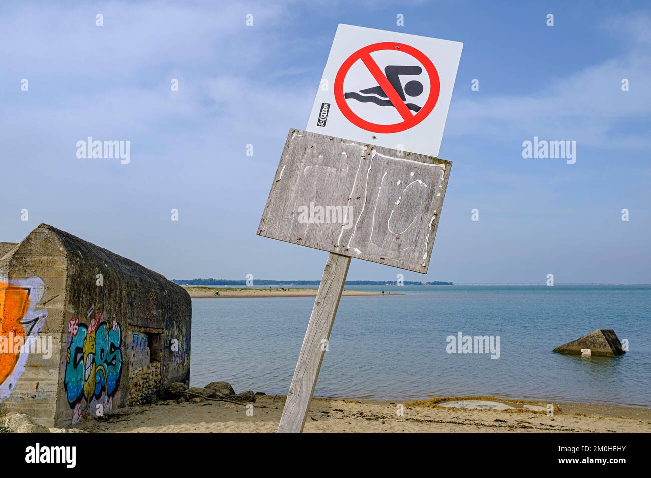 France, Charente Maritime, the old lighthouse beach Stock Photo - Alamy