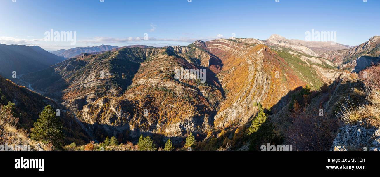 France, Alpes-de-Haute-Provence, Haute-Provence Geopark, La Javie ...