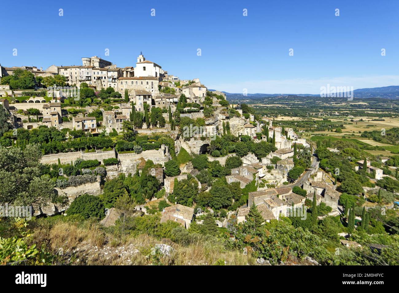 France, Vaucluse, Luberon regional natural park (parc naturel regional ...