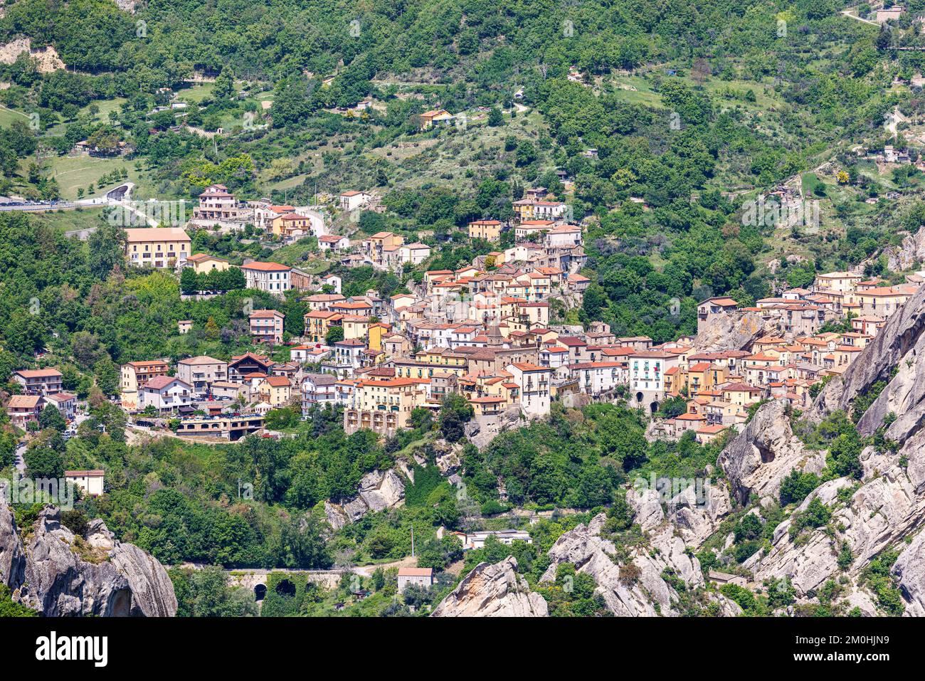 Basilicata castelmezzano hi-res stock photography and images - Alamy
