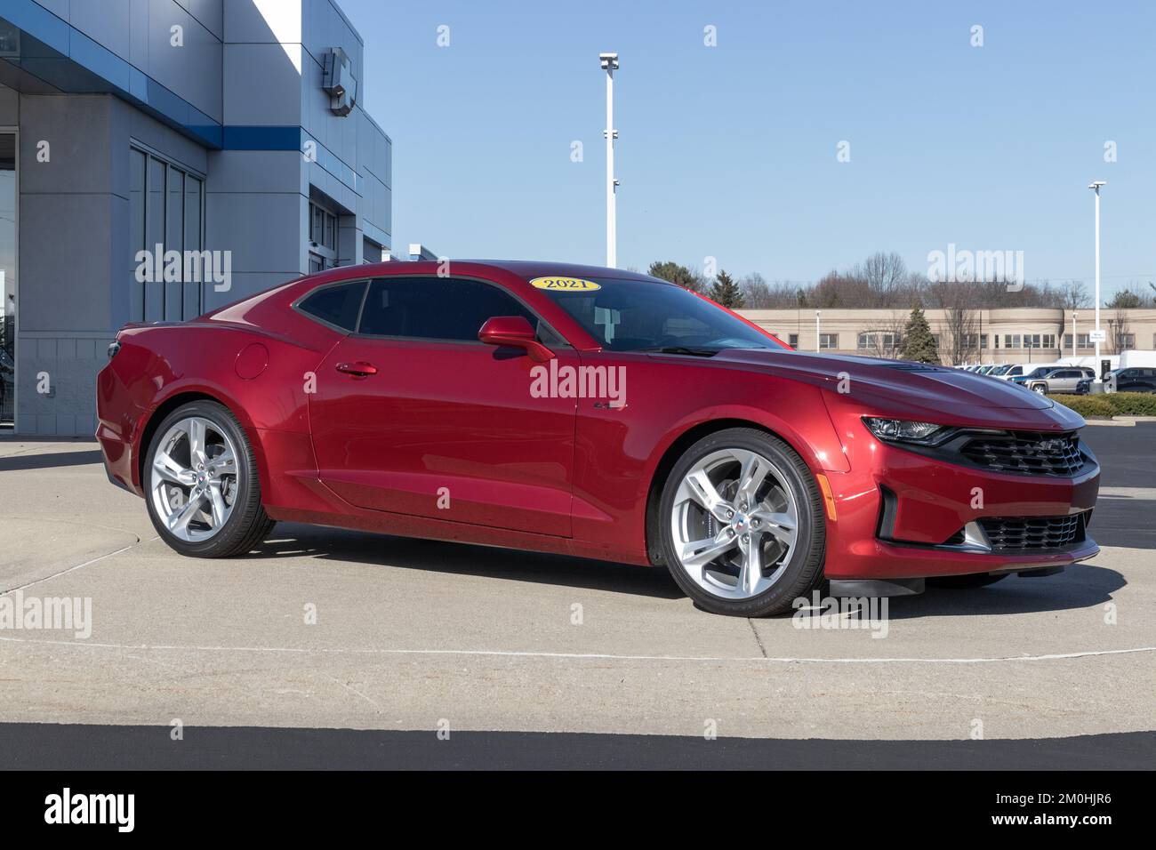 Indianapolis - Circa December 2022: Used Chevrolet Camaro display at a ...