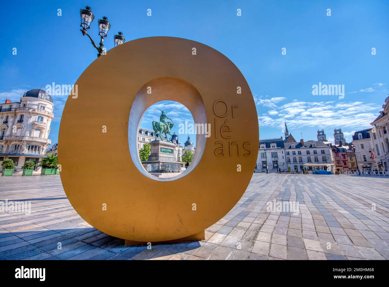 Monument to Jeanne d'Arc , Joan of Arc on the Place du Martroi in Orleans, France Stock Photo ...