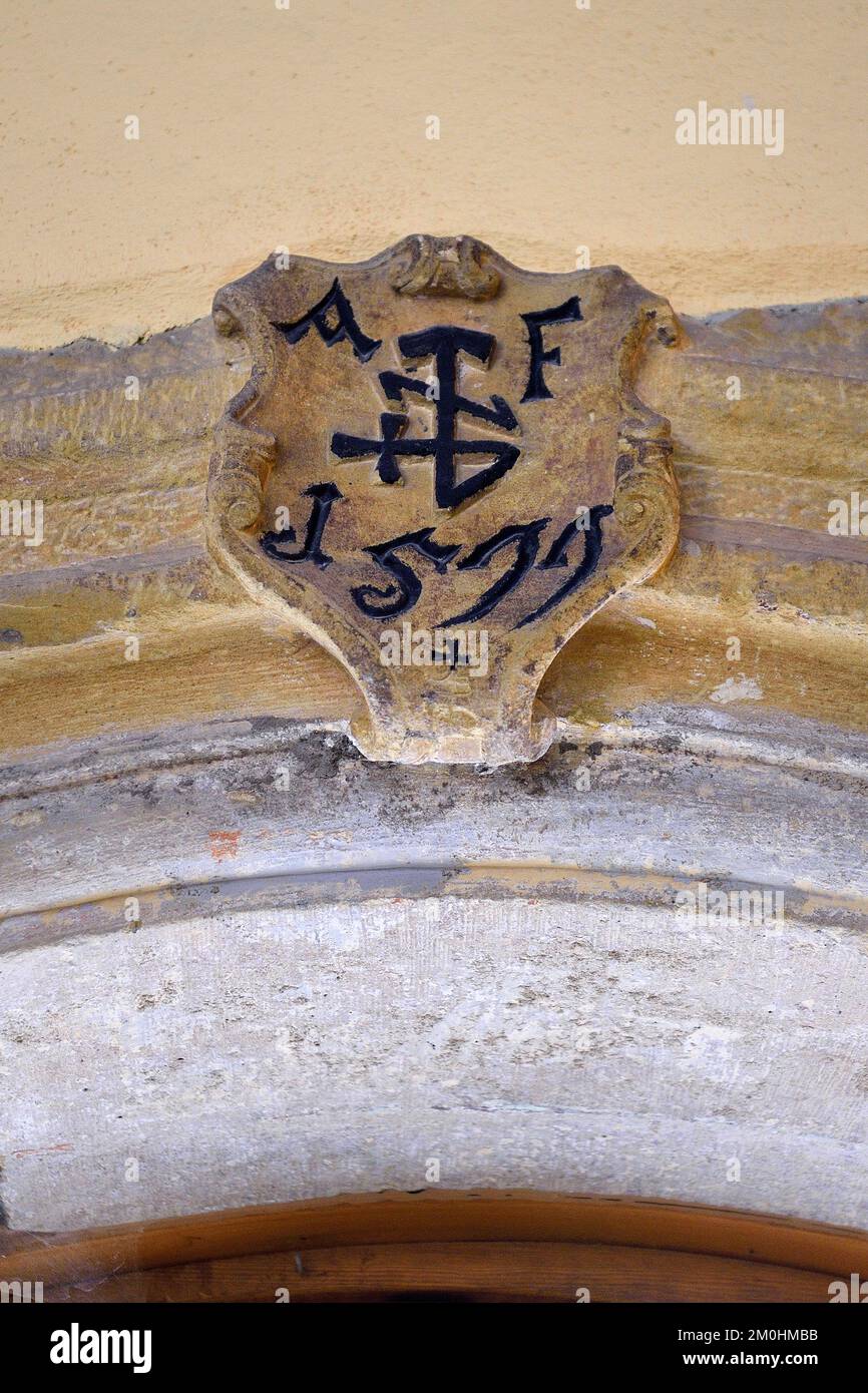 France, Haut Rhin, Eguisheim, cartouche adorning a house with the ...