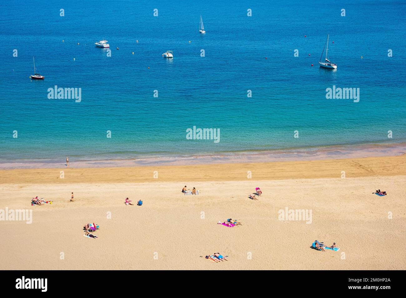 Beach getaria gipuzkoa basque hi-res stock photography and images - Alamy