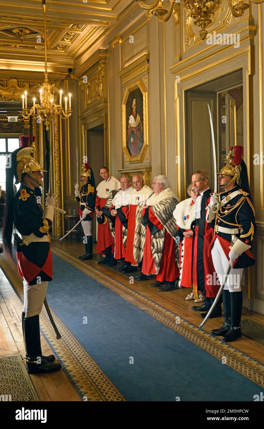 France, Paris, ?le de la Cit? (City island), courthouse, court of ...