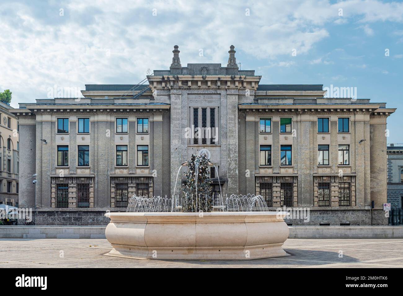 liberty square, bergamo, italy Stock Photo - Alamy