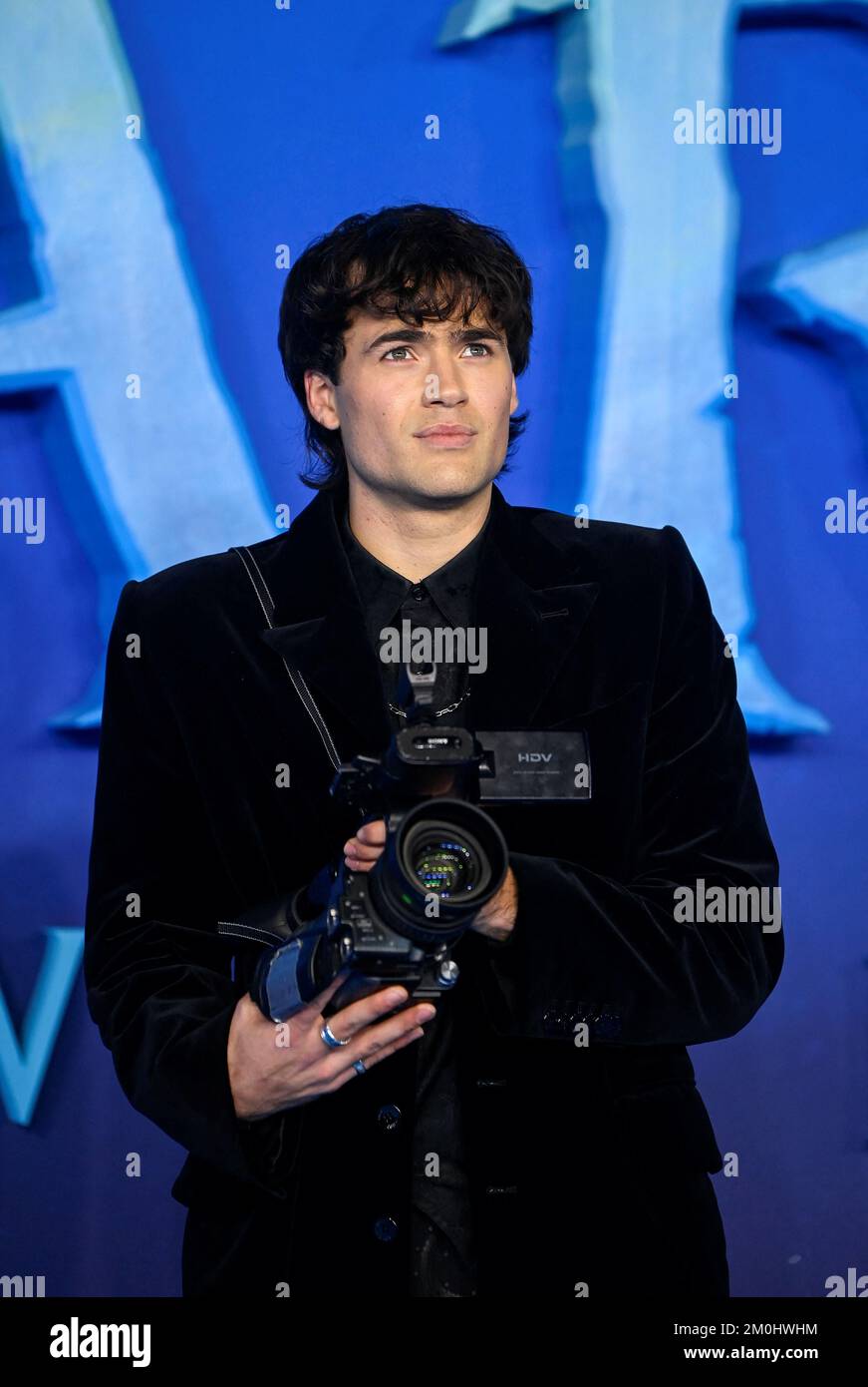 Flatters hi-res stock photography and images - Alamy