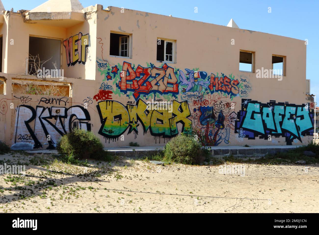 Number graffiti hi-res stock photography and images - Alamy