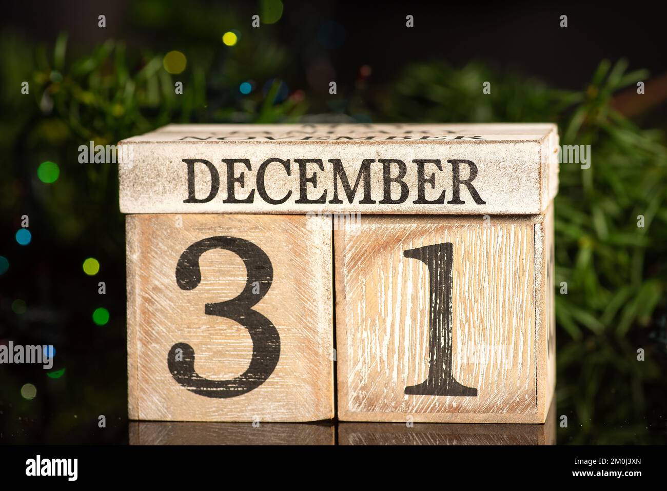 Christmas tree winter hi-res stock photography and images - Alamy