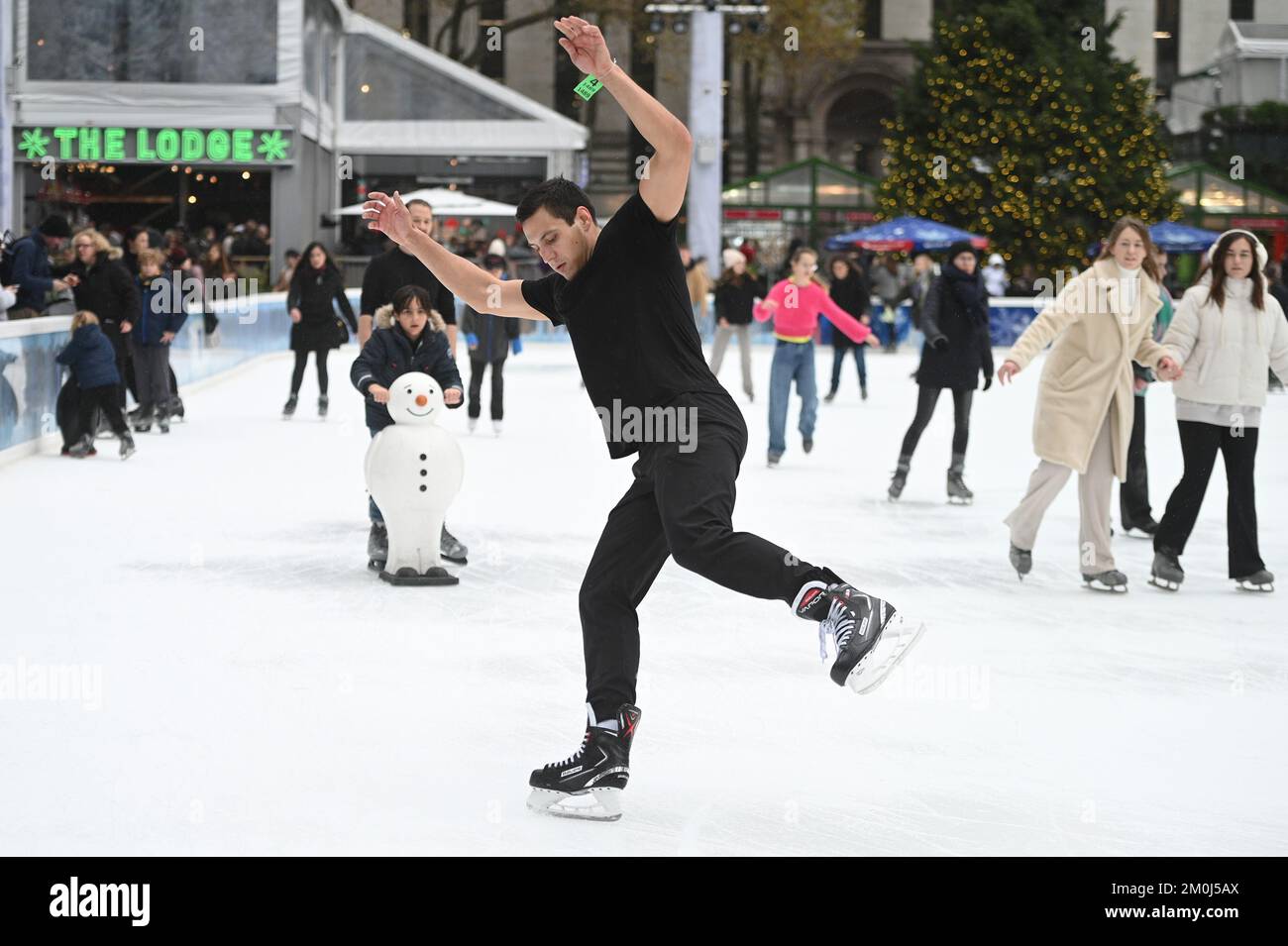 New York, USA. 06th Dec, 2022. Milos Milovic from Serbia tries out a ...