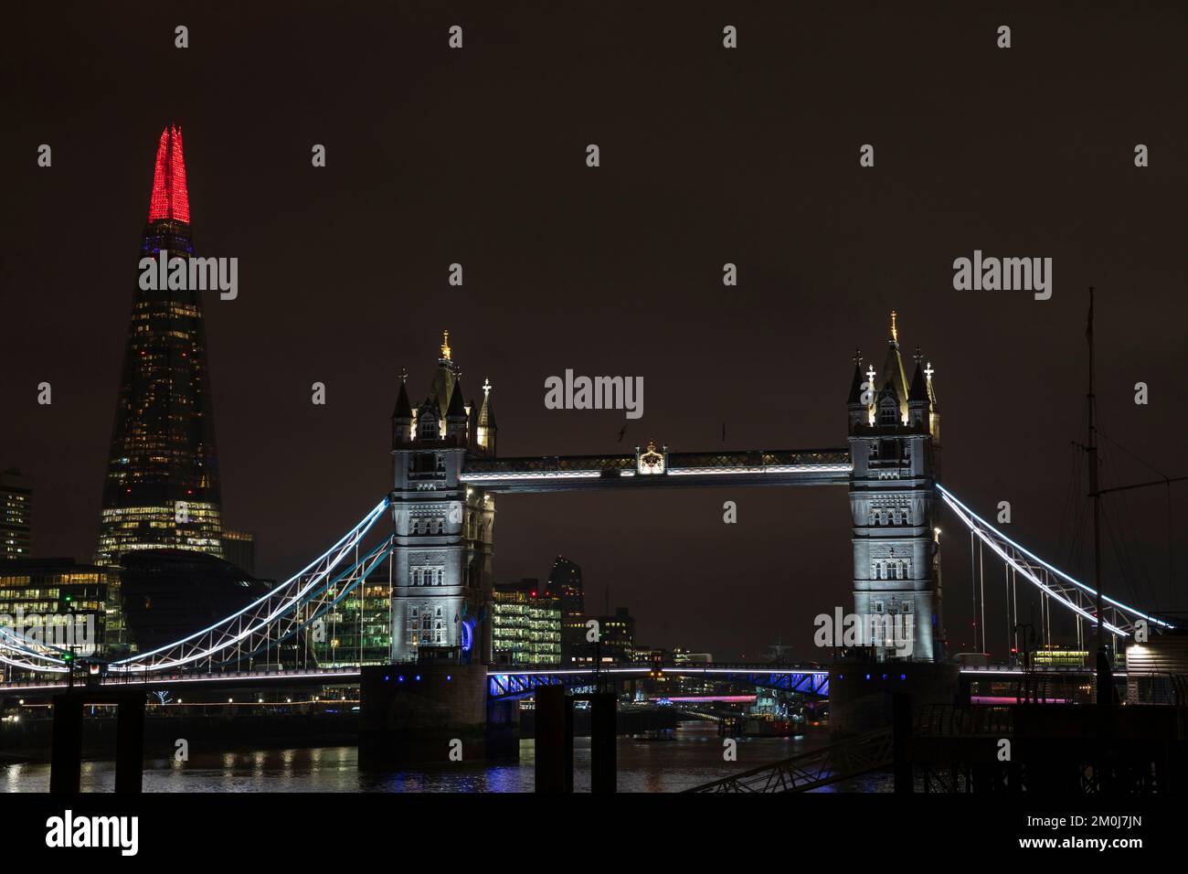 The Shard, London, UK. 6th Dec 2022. The Shard Lights 2022 display was ...