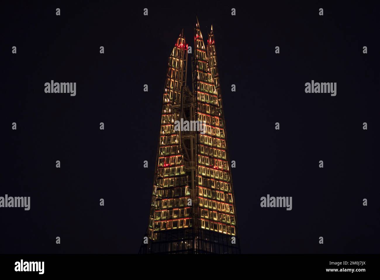 The Shard, London, UK. 6th Dec 2022. The Shard Lights 2022 display was ...