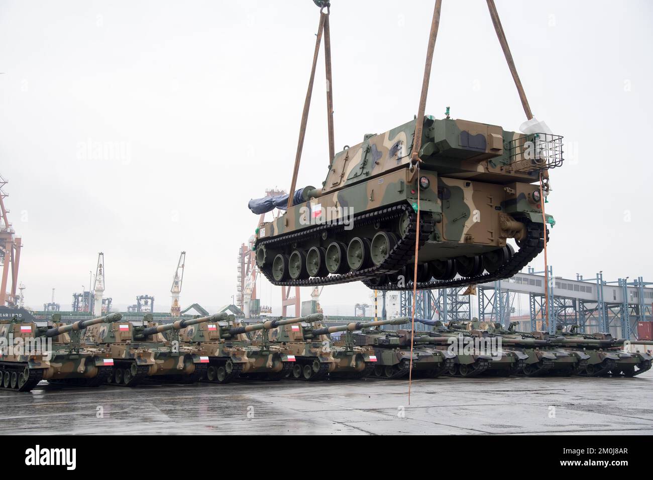 K2 tanks and k9 gun howitzers hi-res stock photography and images - Alamy