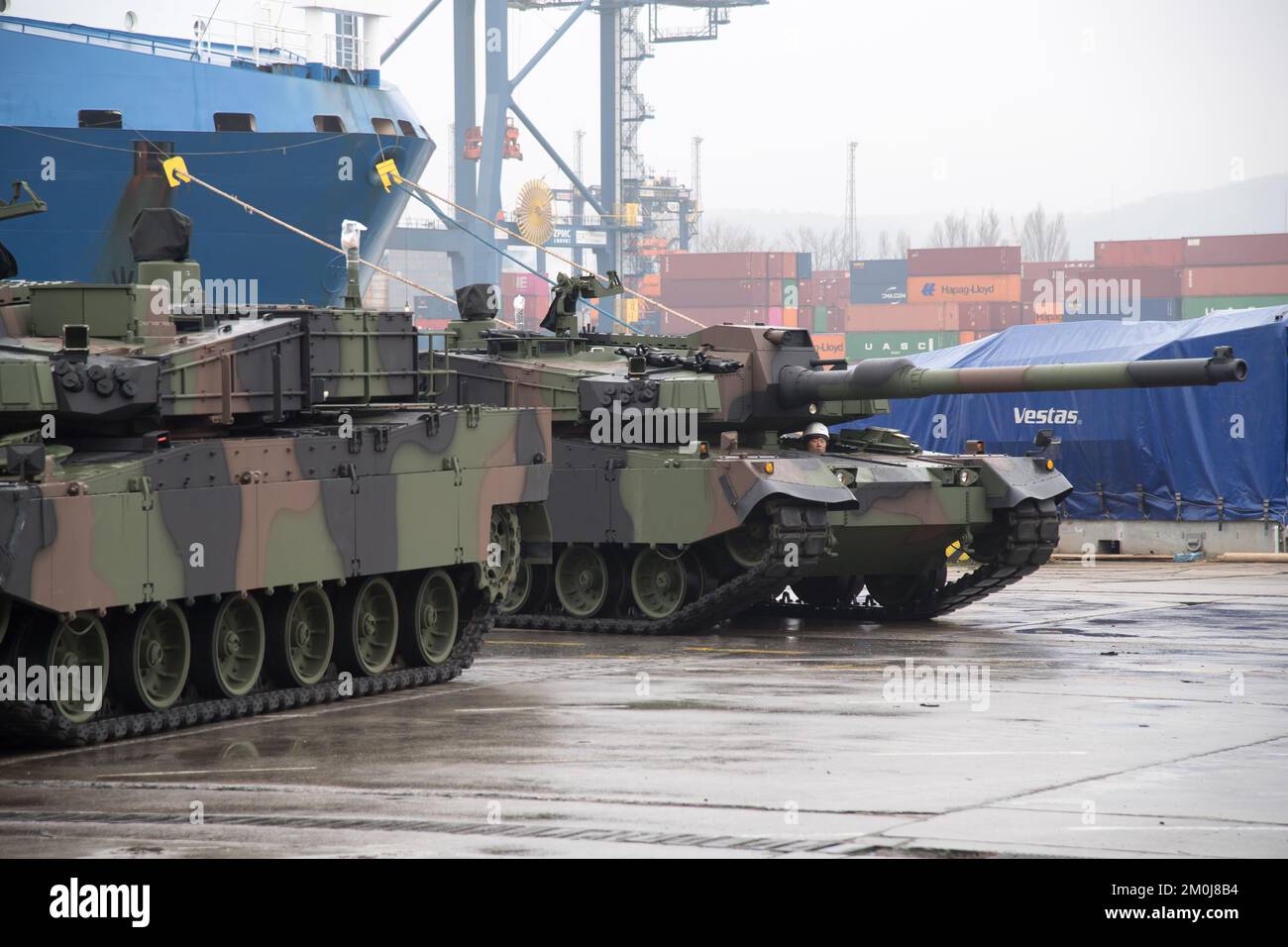 K2a1 tank hi-res stock photography and images - Alamy