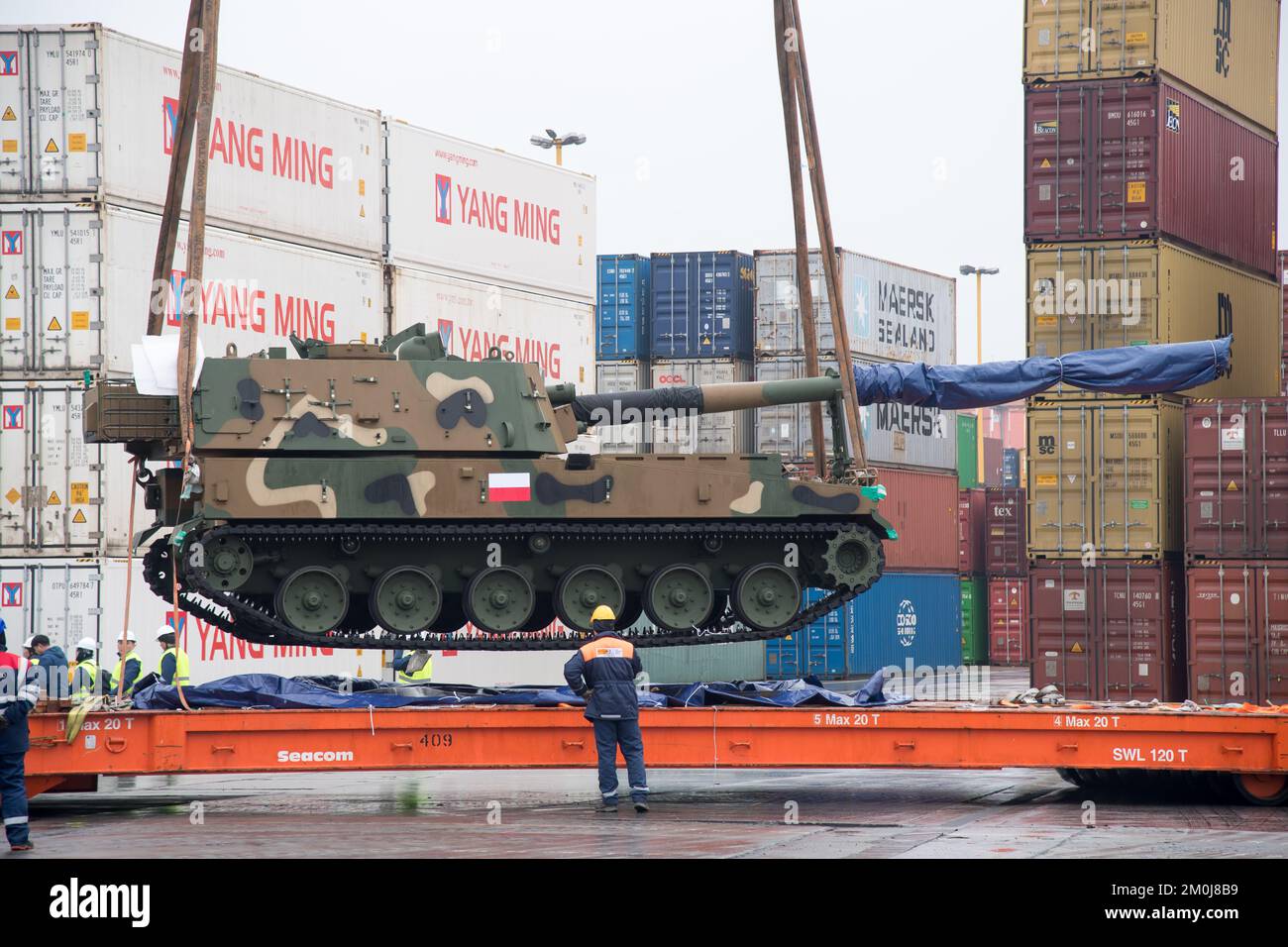 K9pl self propelled howitzer hi-res stock photography and images - Alamy