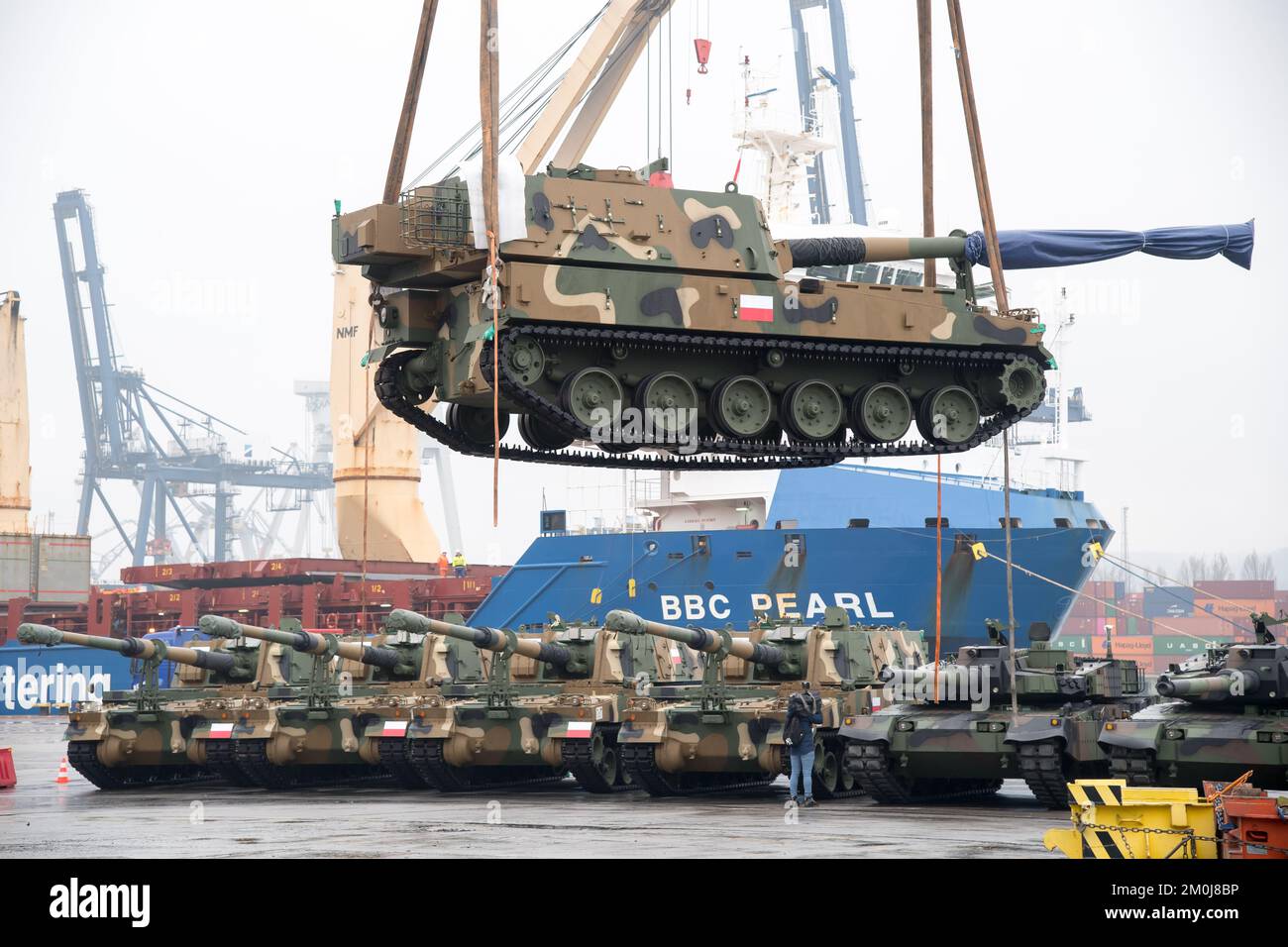 K9pl self propelled howitzer hi-res stock photography and images - Alamy