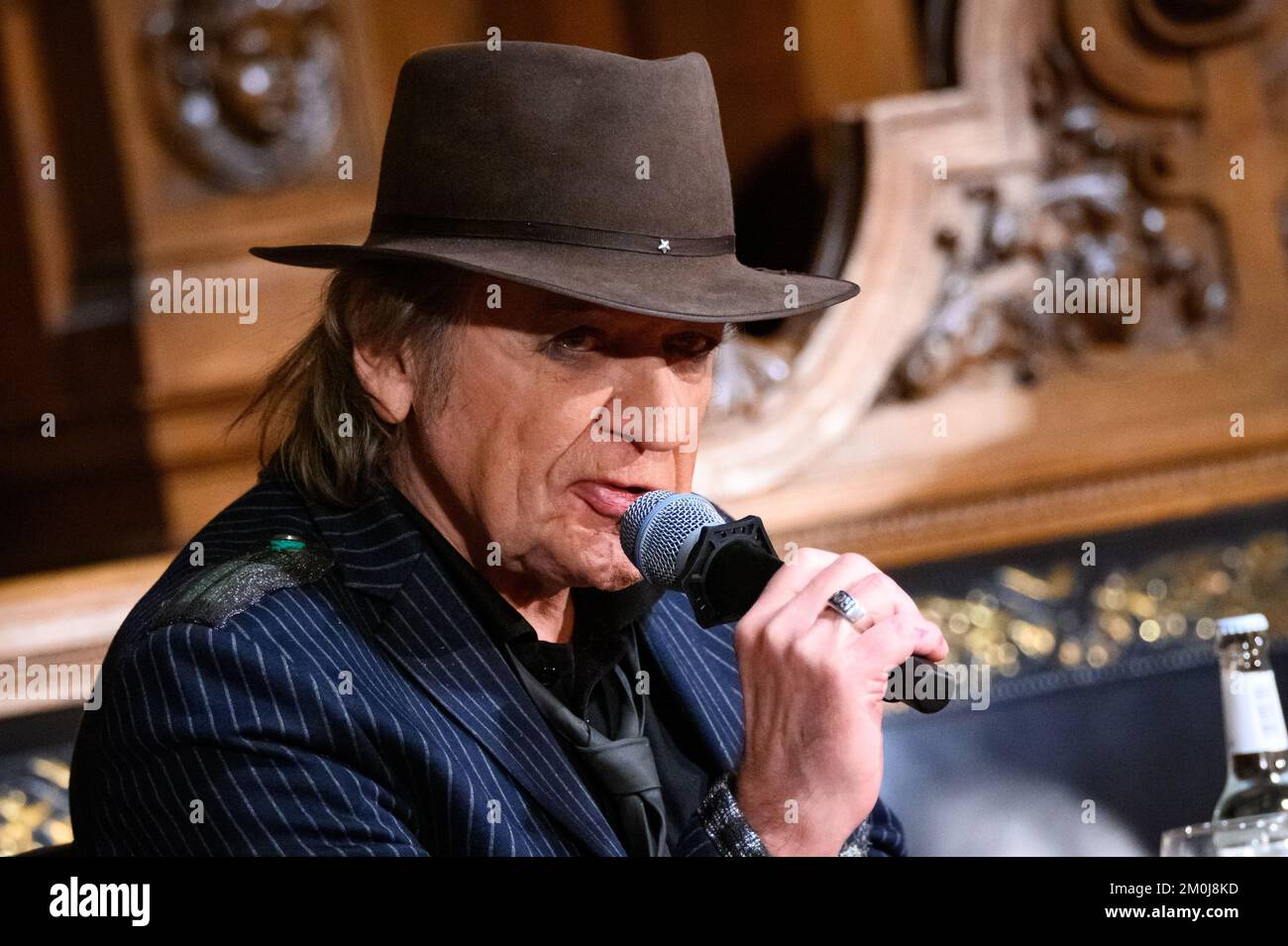 Hamburg, Germany. 06th Dec, 2022. Rock singer Udo Lindenberg on stage ...