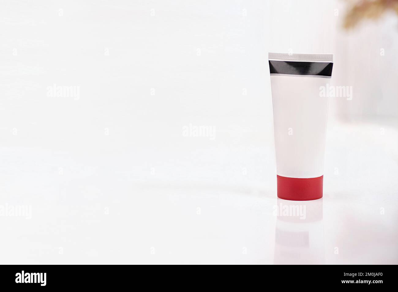 Hand cream box shooting in a sterile environment for a smooth skin and ...